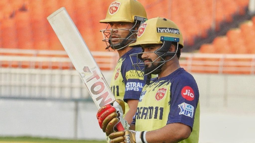 Sadde batters in the groove! 😉