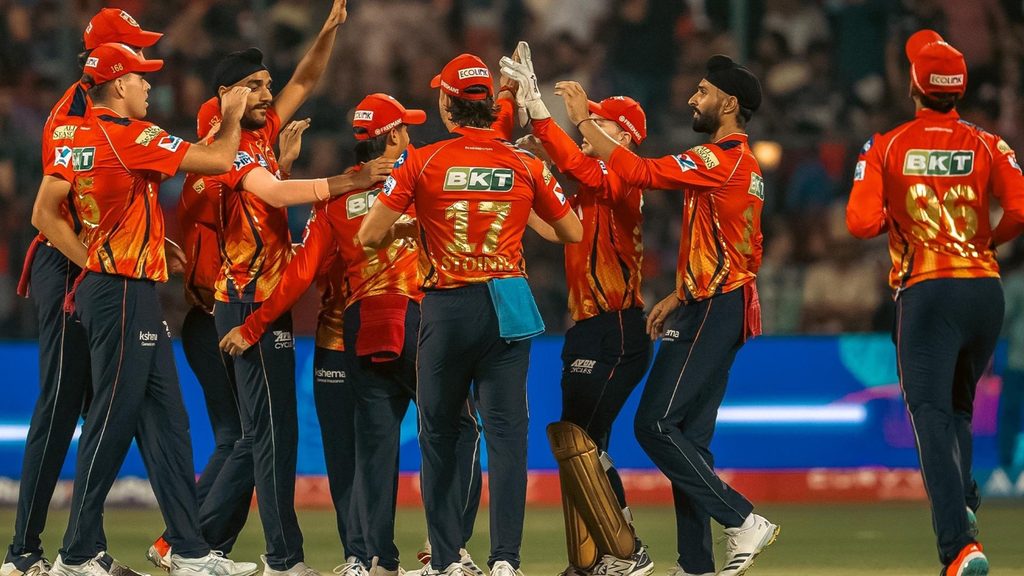 PBKS vs RCB : Back-to-Back Victory on the Cards? Punjab Kings Gears Up ...